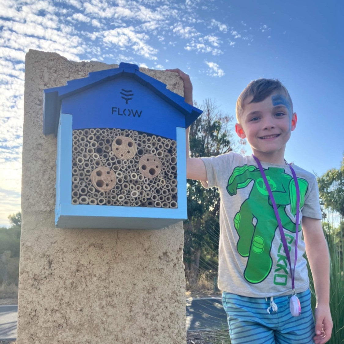 Pollinator House Pre Launch - Flow Hive US